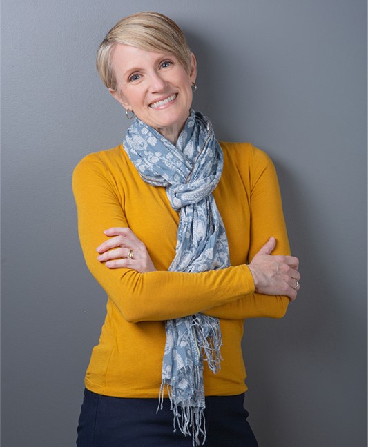 Joani Elliott | About